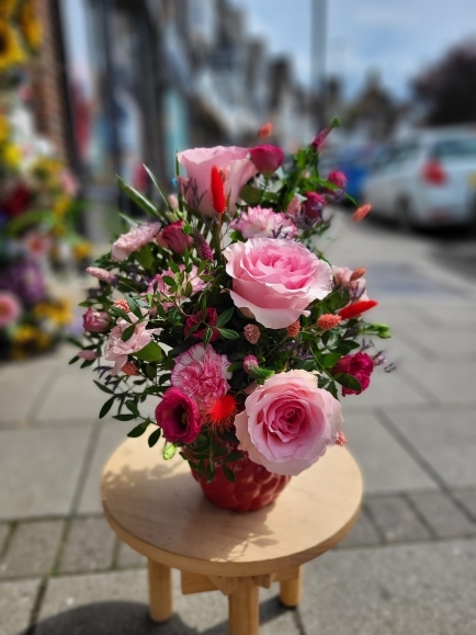 Blooms & Candy Flower Studio, your florist in Bromley. Same day flower ...